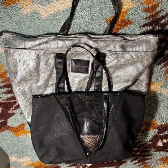 Victoria's Secret | Bags | Huge Victorias Secret Overnight Bag And Tote ...
